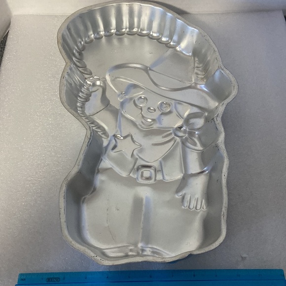 Wilton | Kitchen | Vintage Wilton Cowboy Cake Pan | Poshmark